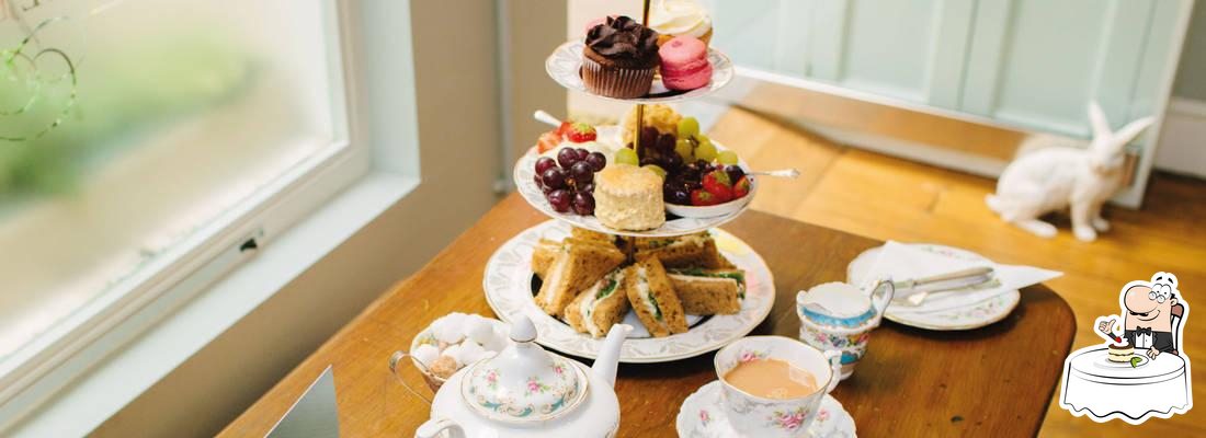 White Rabbit Teahouse, 3 Bridlesmith Walk in Nottingham - Restaurant ...