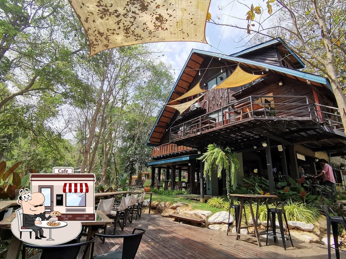 Campfire Cafe Khao Yai แคมป์ไฟ คาเฟ่ เขาใหญ่, Khanong Phra - Меню и отзывы о ресторане