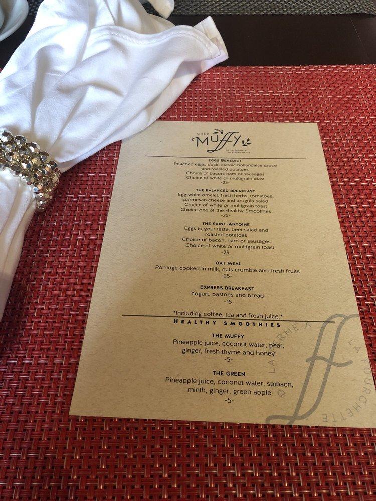 Menu at Chez Muffy restaurant, Québec City
