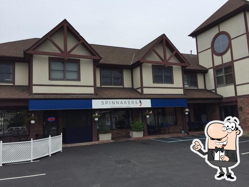 Spinnakers Restaurant & Bar, Oyster Bay - Restaurant menu, prices and ...