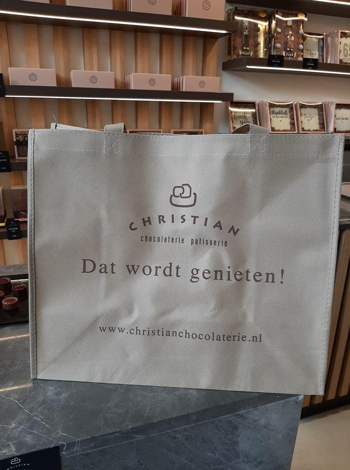 Menu at Christian Chocolaterie and Patisserie, Oss