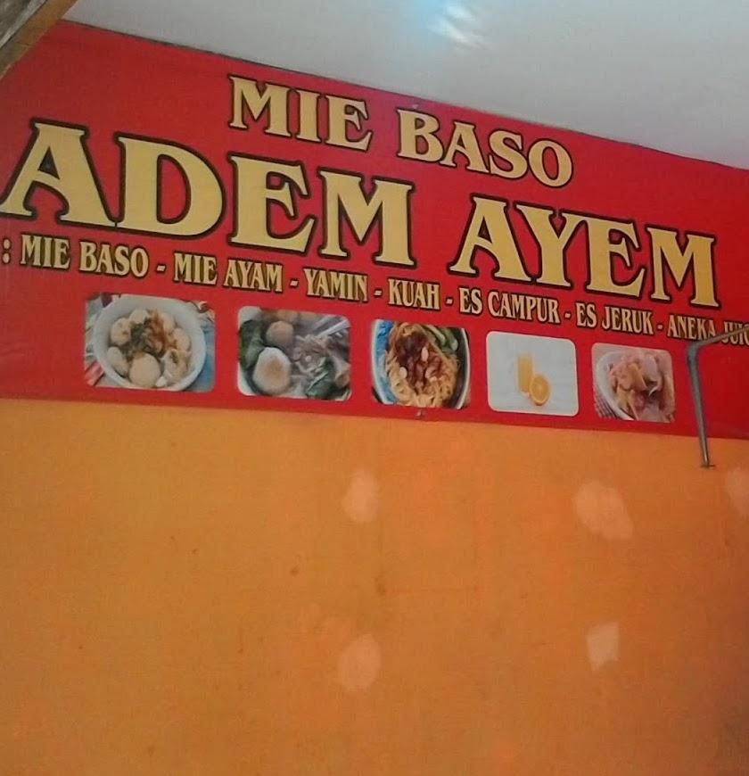 Mie Baso Adem Ayem restaurant, Cihampelas - Restaurant reviews
