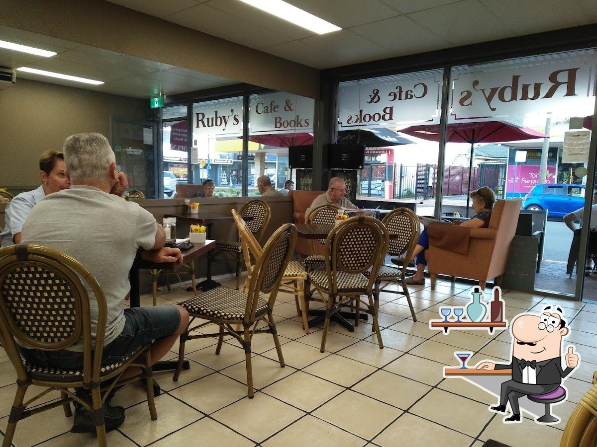 Ruby's Cafe & Books in Umina Beach - Restaurant reviews