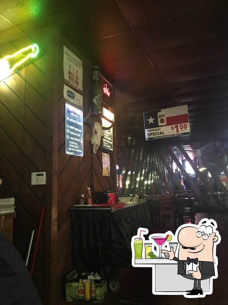 The Steer Cocktails & Beer, 735 SE Military Dr in San Antonio ...