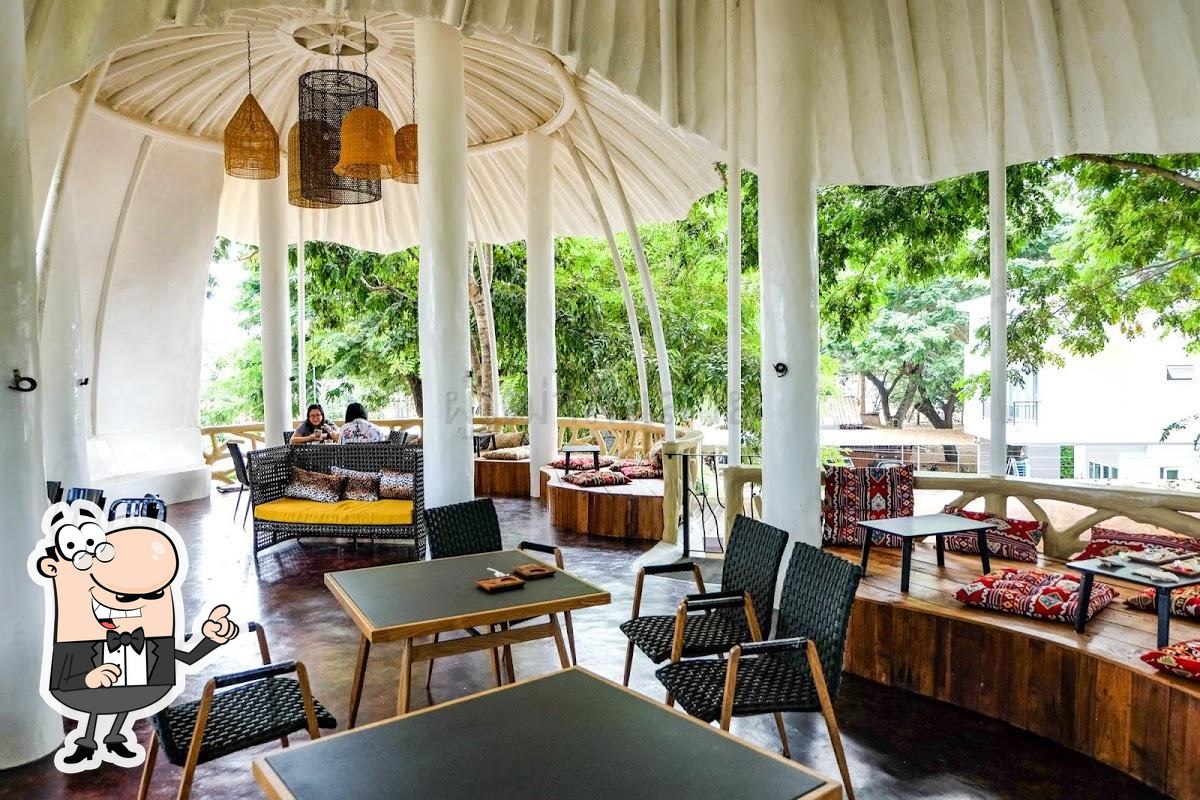 Much Room Cafe, Chiang Mai - Restaurant reviews