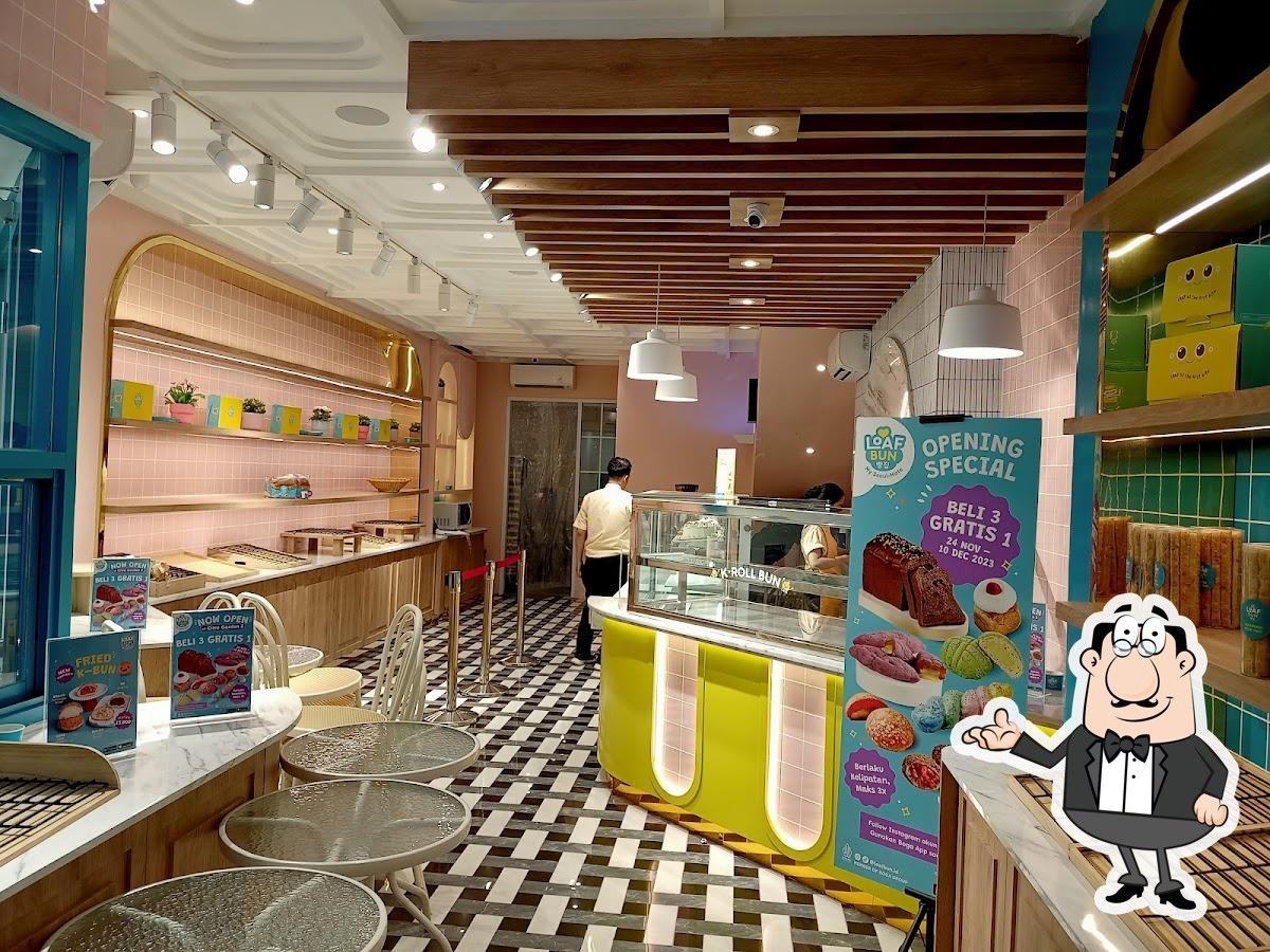 Loaf Bun Korean Bakery Citra Garden 2, West Jakarta - Restaurant reviews
