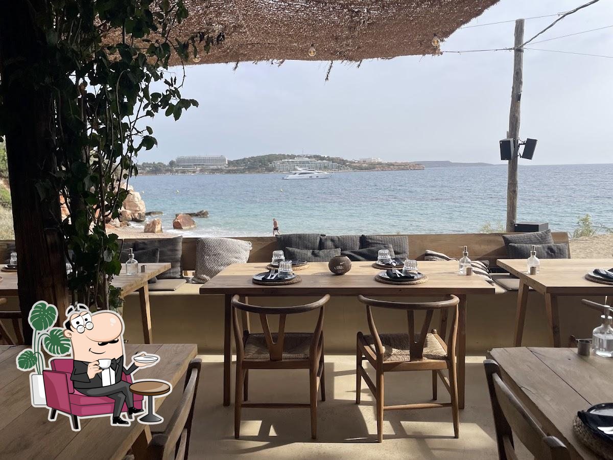 Krabo, Vouliagmeni - Restaurant menu, prices and reviews