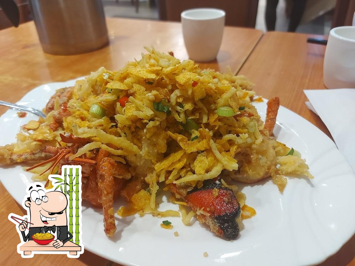 Mr. Congee Chinese Cuisine 龍粥記, 2900 Warden Ave. in Toronto ...