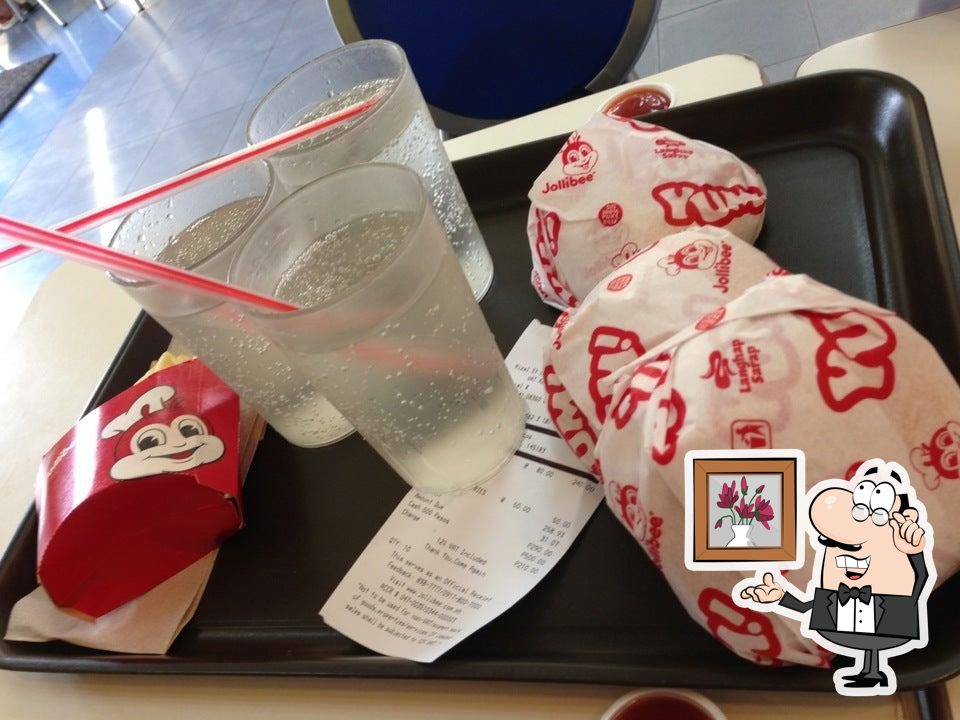 Jollibee Mati, Mati - Restaurant menu, prices and reviews