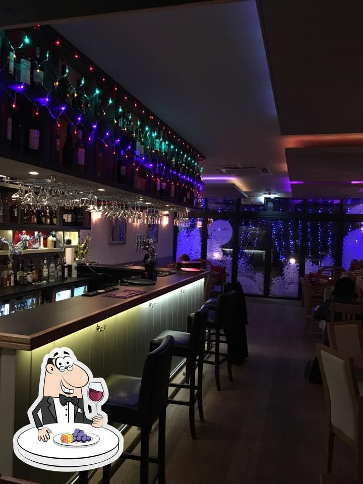 Efes Wine & Tapas Bar, Little Chalfont - Carta del restaurante y opiniones