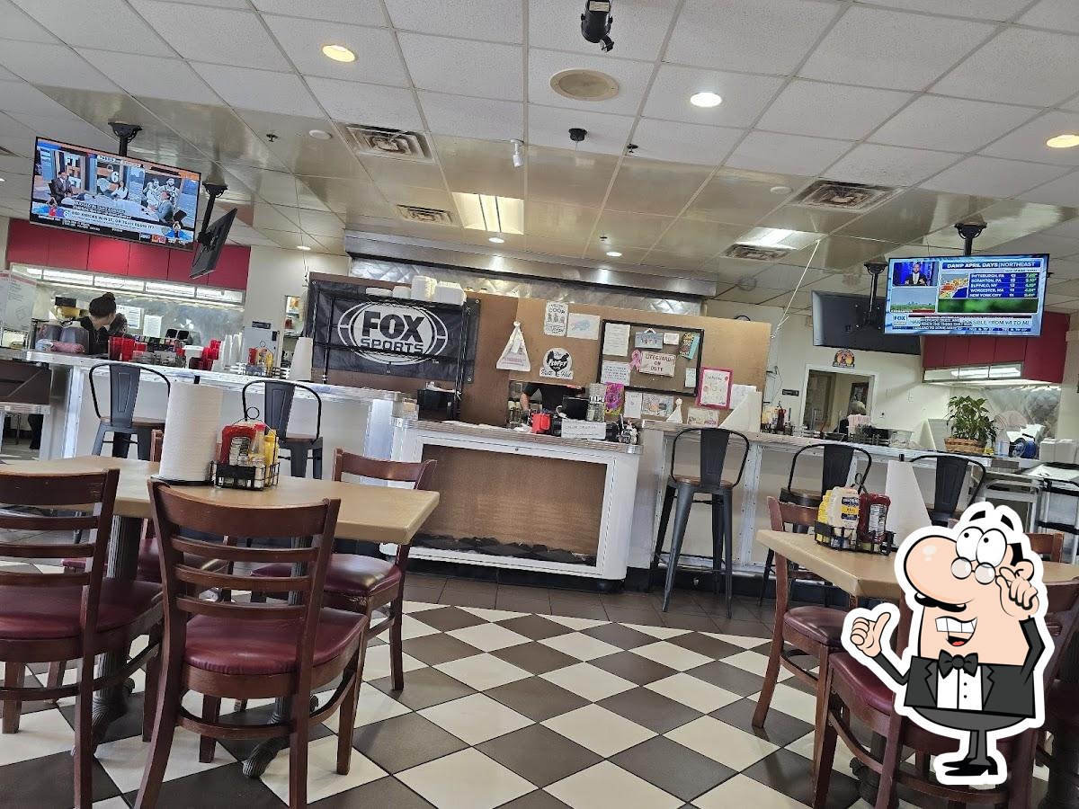 Rachel's wingshack, DeLand - Restaurant menu, prices and reviews