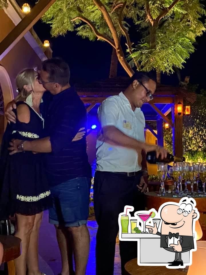 African Bar, Hurghada