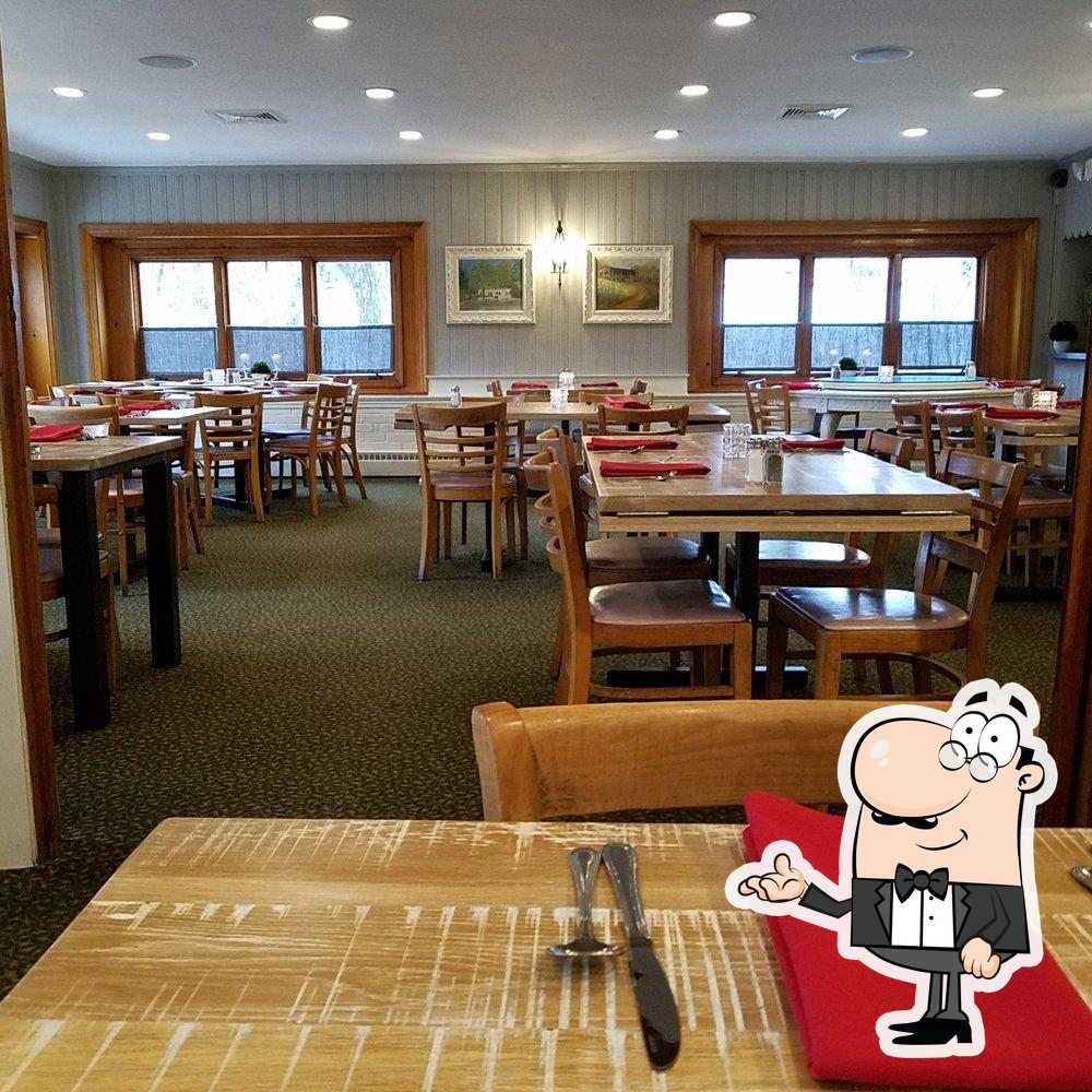 HollyHock Hill, Indianapolis - Restaurant menu, prices and reviews