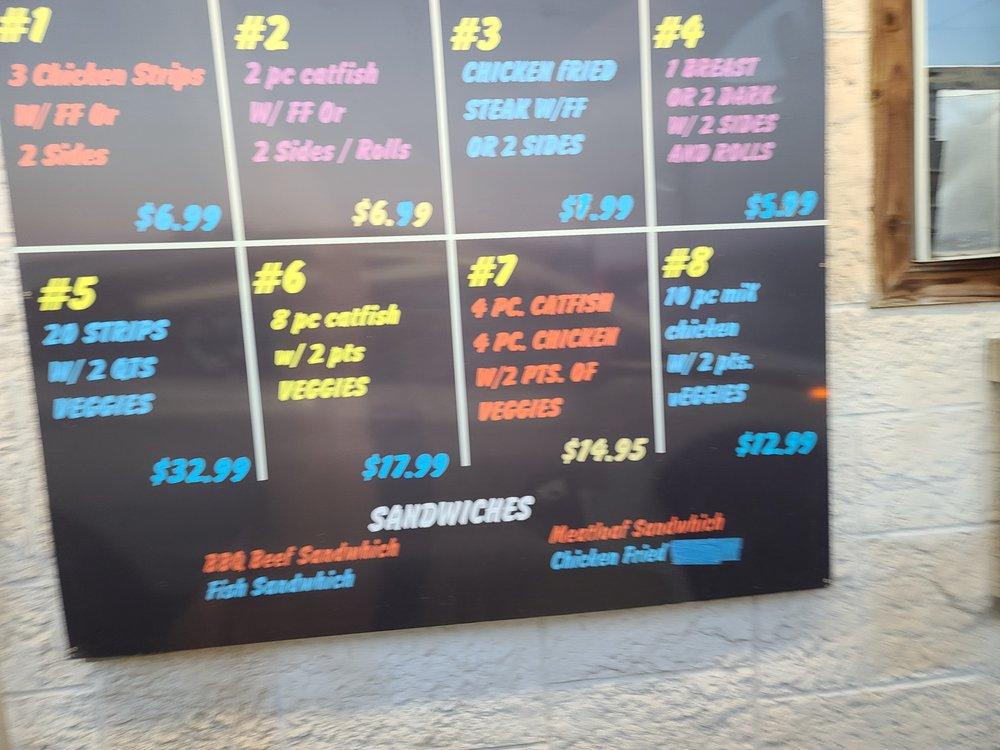 Menu at Pop's Fried Chicken fast food, Terrell