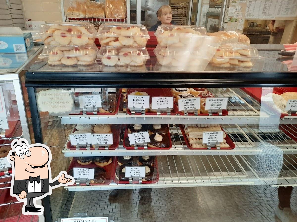 Dalo's Bakery in Berwick - Restaurant reviews