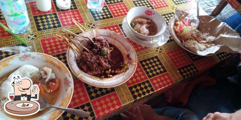 Sate Maranggi Sapi Si Abah Walahar restaurant, Karawang - Restaurant ...