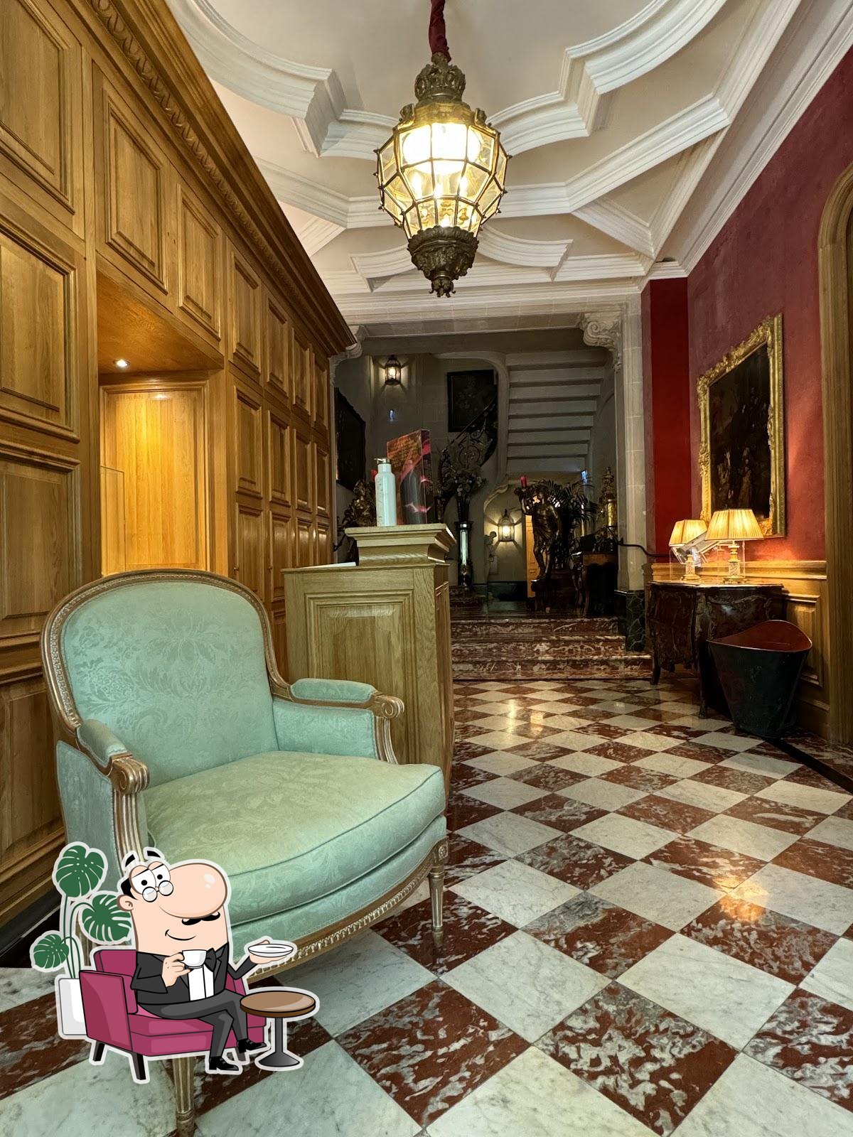Le Clarence, Paris - Menu du restaurant, prix et avis