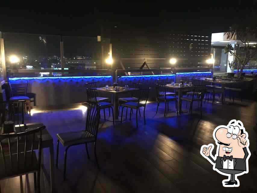 Garuda Resto & Sky Bar, Pune, 10th Floor - Restaurant menu and reviews