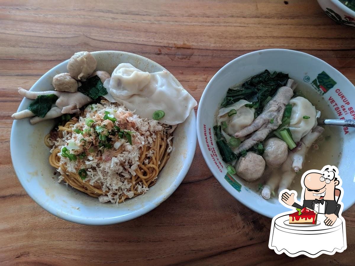 Restorja Mie Bakso Yamin restaurant, Bandung