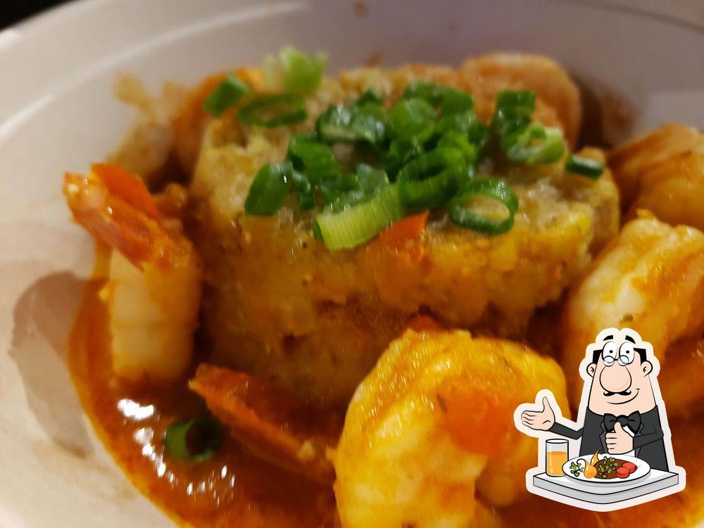 Que Chevere, 115 Delancey St in New York City - Restaurant menu and reviews