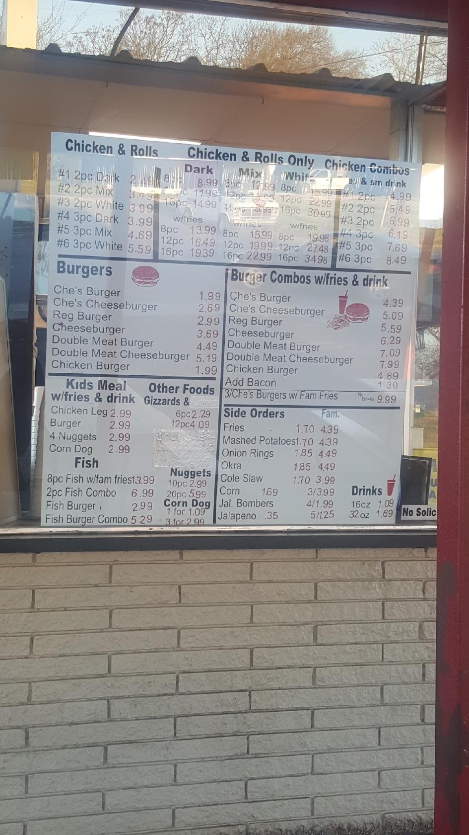 Menu at Che's Chicken & Burgers fast food, San Antonio