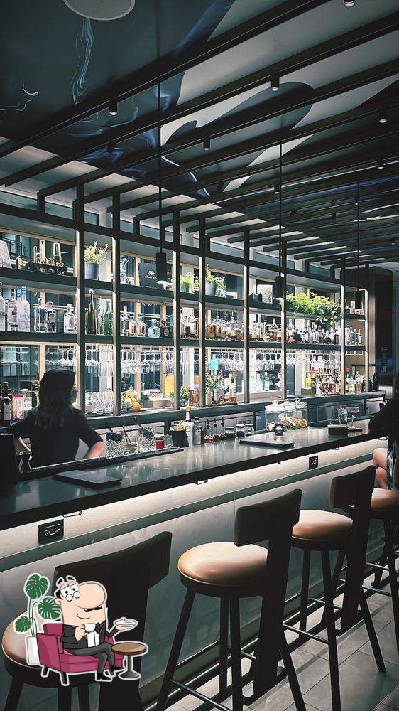 Hip Flask Rooftop Bar, Bethesda - Opiniones del restaurante