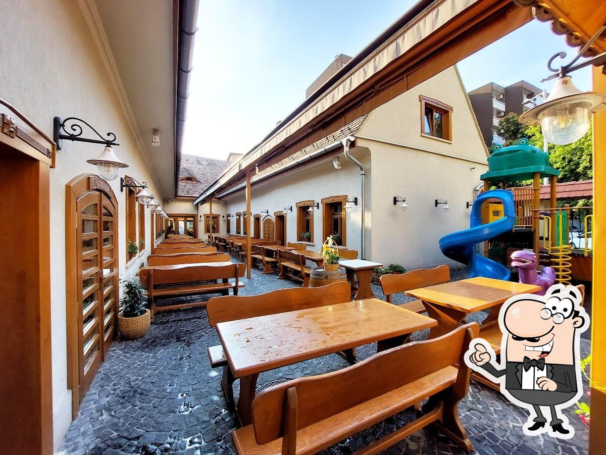 Csalánosi Csárda Óbuda, Budapest - Restaurant menu, prices and reviews