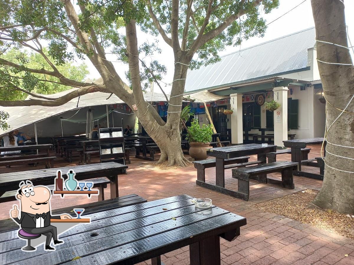 The Hollow Tree at Old Oak, Cape Town - Restaurant menu, prices and reviews