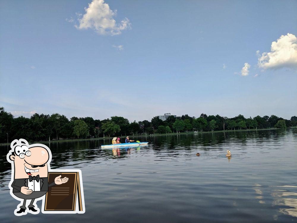Dows Lake Pavilion in Ottawa - Restaurant reviews