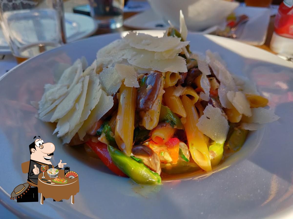 Mozambique in Laguna Beach - Restaurant menu and reviews