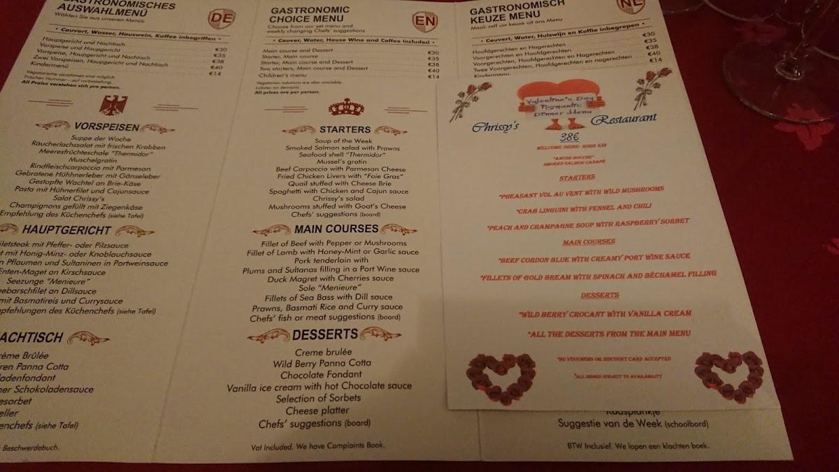 Menu at Chrissy's restaurant, Lagoa