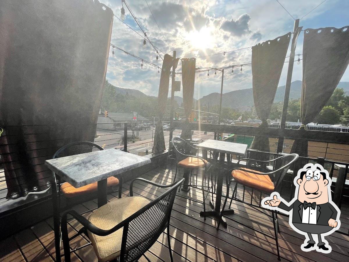 Roof Top Tavern in Morrison - Restaurant menu and reviews