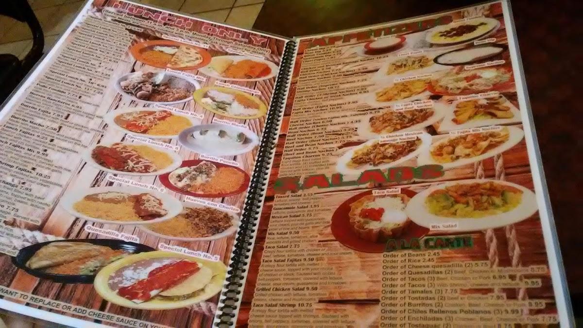 Menu at La Fiesta Charra restaurant, Le Mars