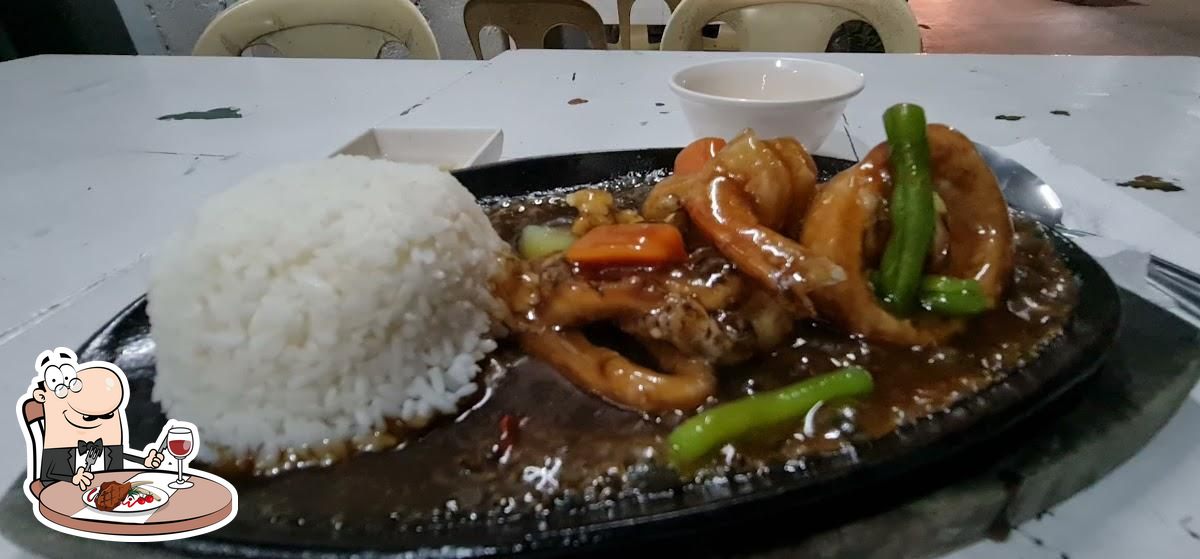 Mona’s Tapsihan restaurant, Pasig - Restaurant reviews