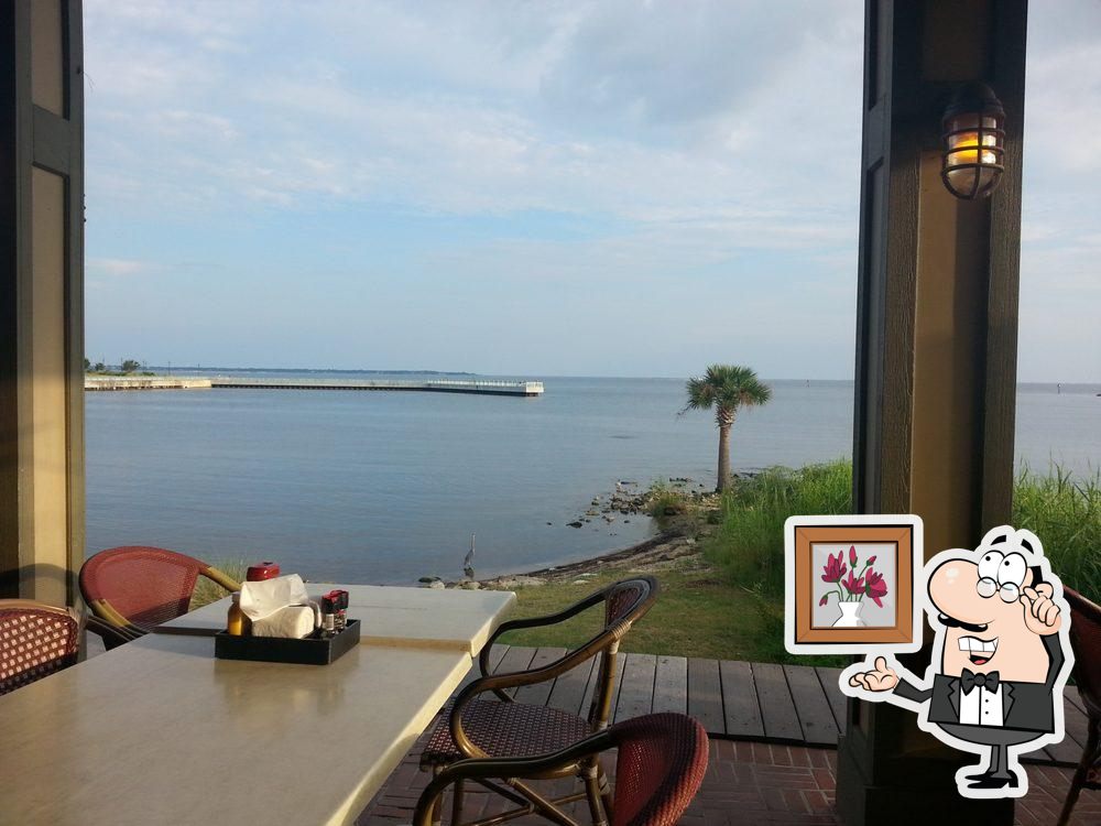 Nick's Boathouse, Pensacola - Restaurant menu, prices and reviews
