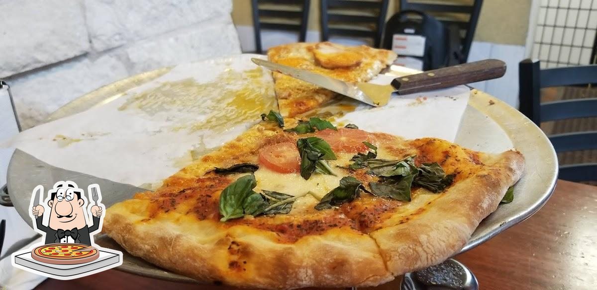 Pizzería The Pizza Cave, Dripping Springs, US-290 - Carta del ...