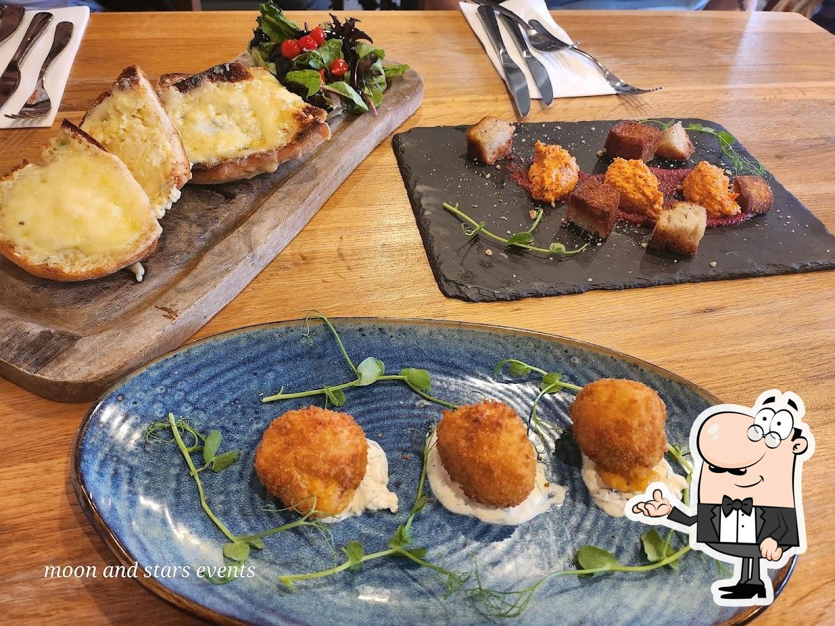 The Two Clomes, Newquay - Restaurant menu, prices and reviews