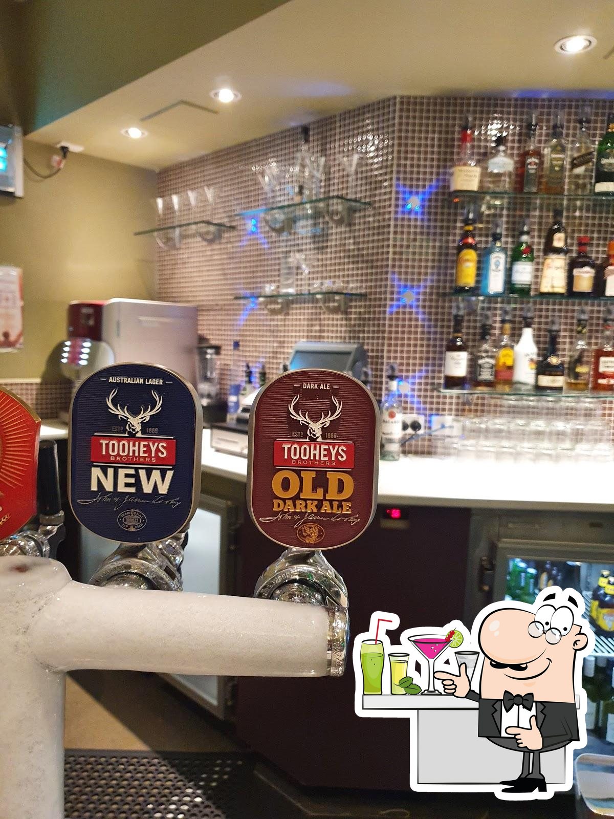 TC's Bar & Entertainment, Broadbeach - Restaurant menu, prices and reviews