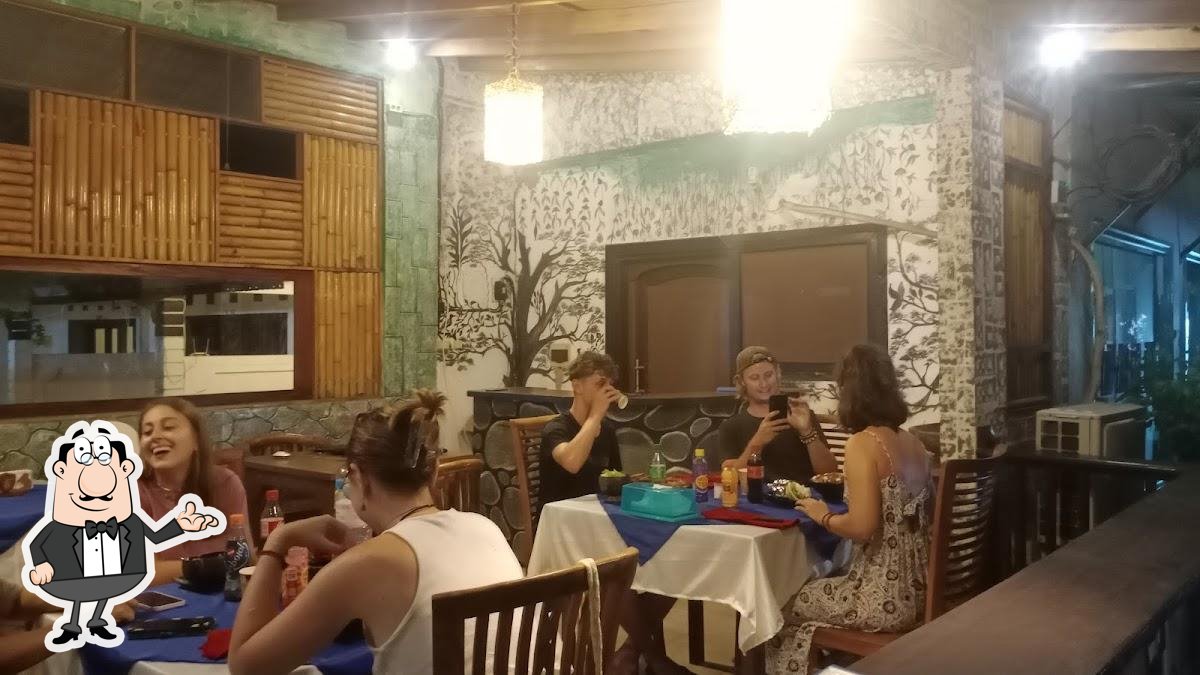 Poutine Paradise Gili Air restaurant, Indonesia - Restaurant menu and ...