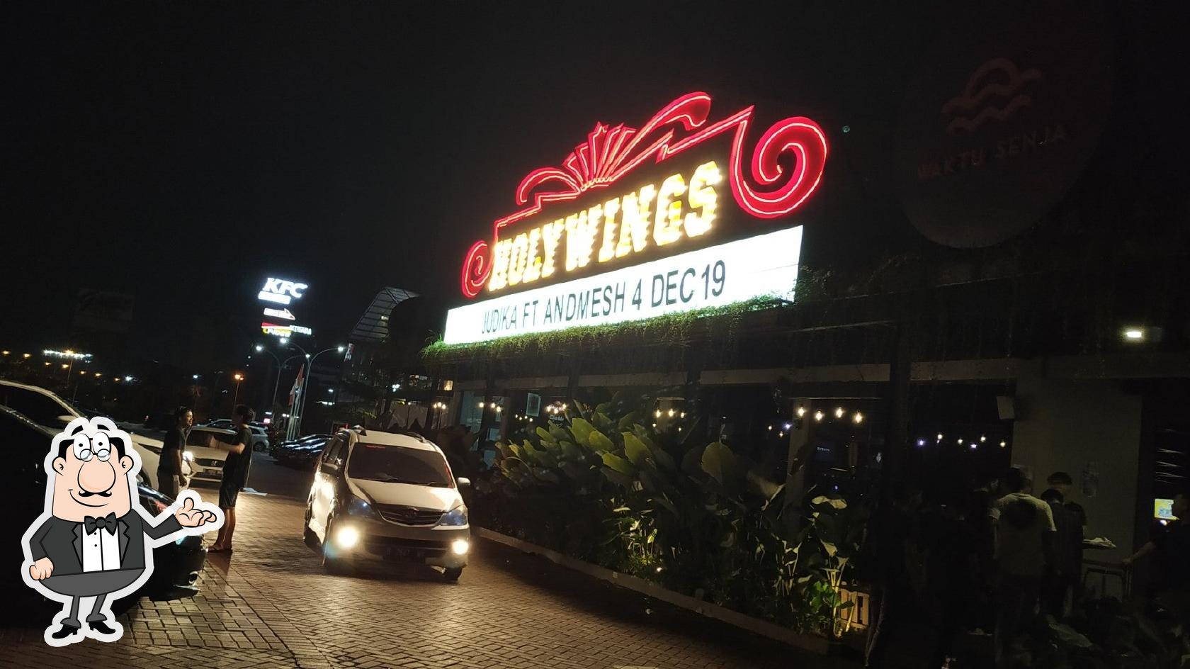 Holywings Gading Serpong pub & bar, Tangerang, Bez Plaza No ...