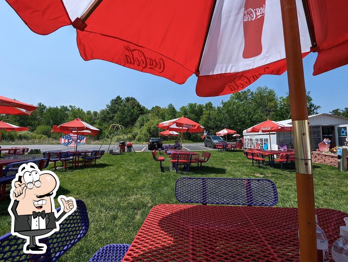 The Red Barn, 455 Riverside Dr in Augusta - Restaurant menu and reviews