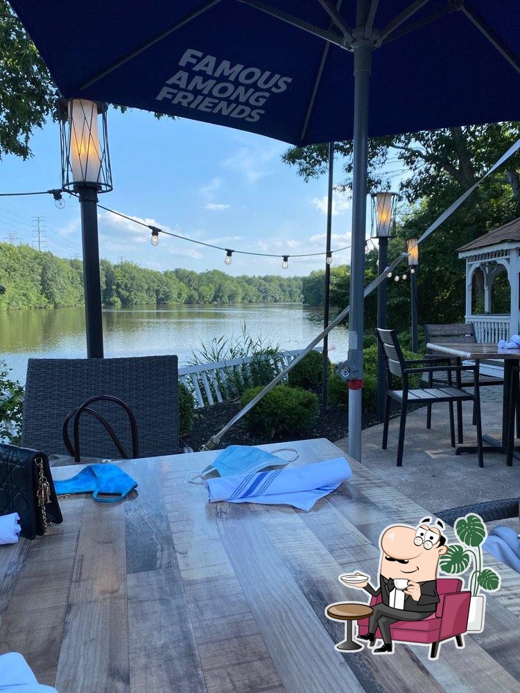 B2 Bistro + Bar, North Brunswick Township - Restaurant menu, prices and ...