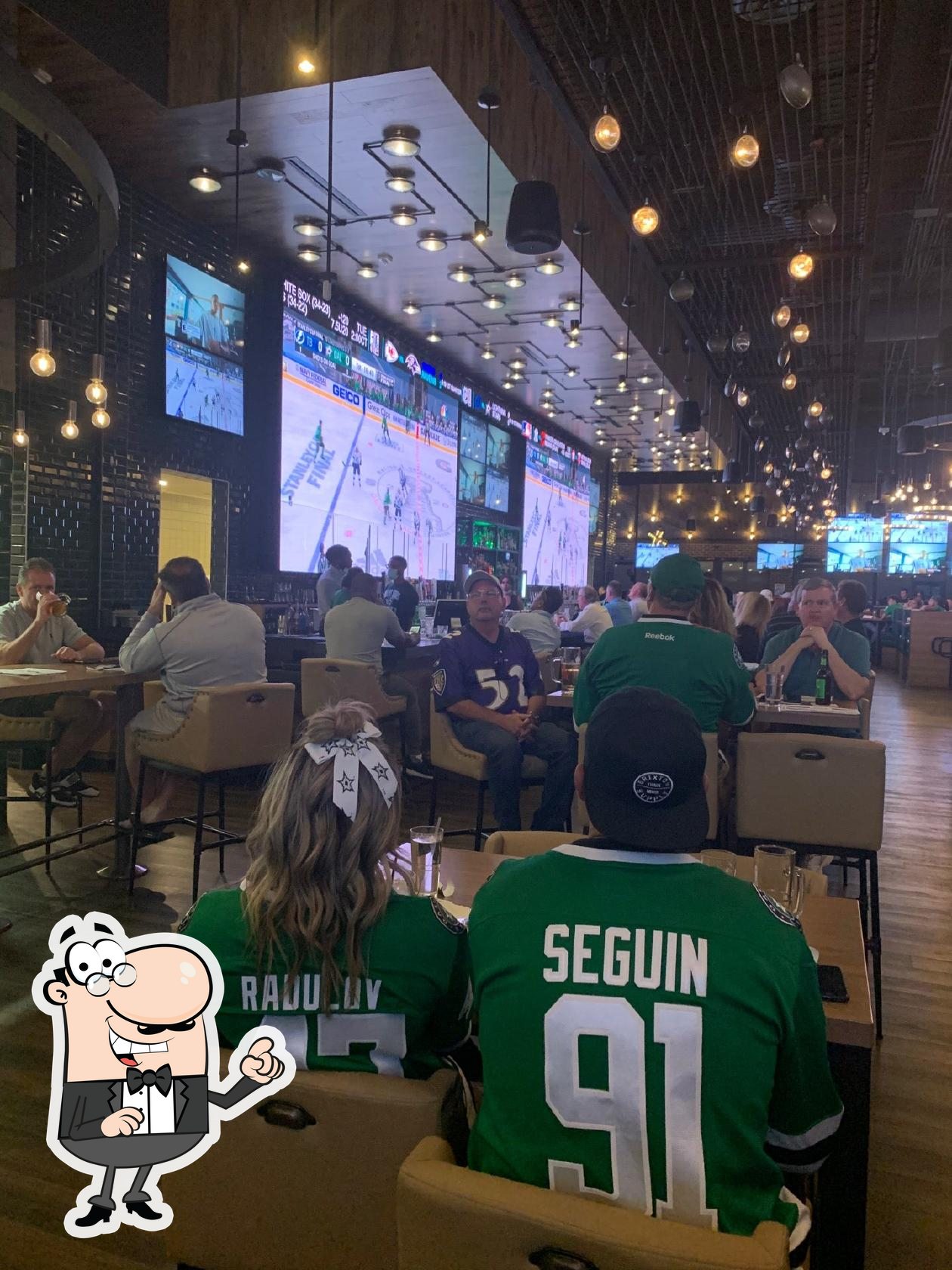 Shark Club Sports Bar & Grill in Plano - Restaurant menu and reviews