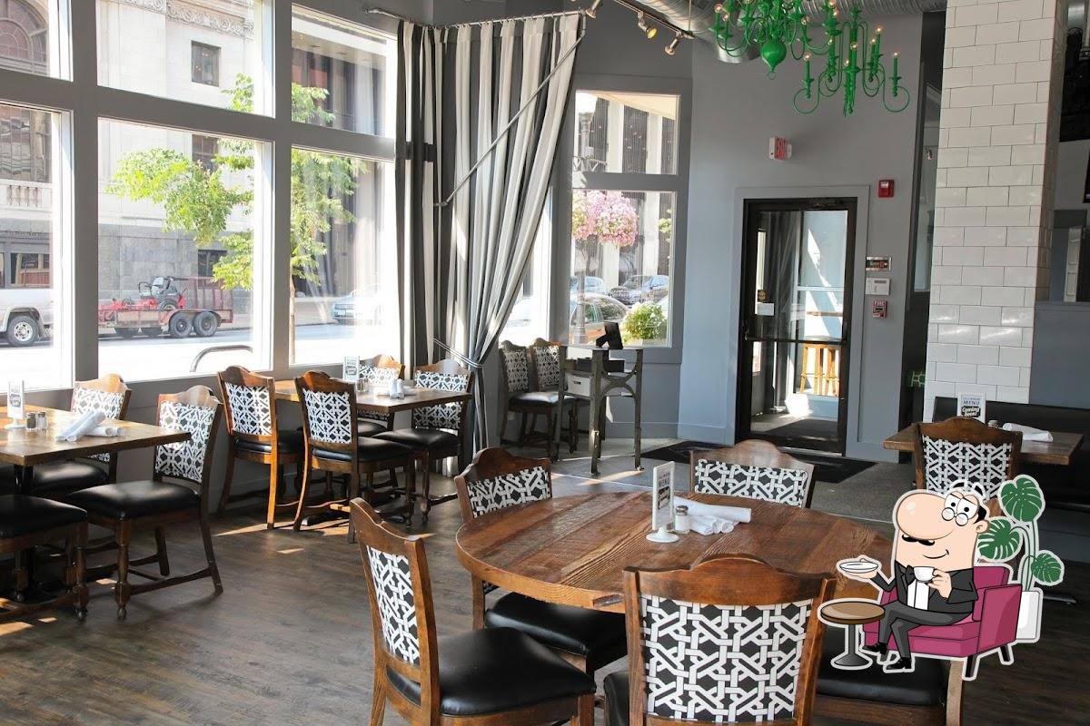 Me & Billy, Davenport - Restaurant menu, prices and reviews