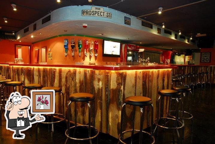 DJ Hansi's Baywatch Bar, Freienbach
