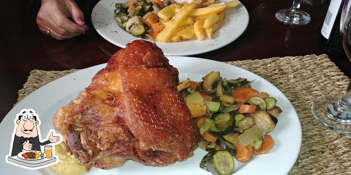 The Hollow Tree at Old Oak restaurant, Cape Town, 12 Old Oak Rd ...