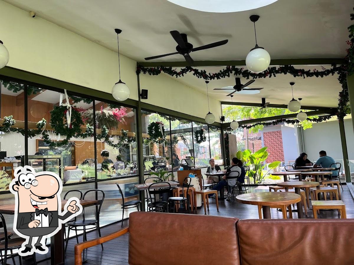 Common Grounds - Graha Famili, Surabaya - Restaurant menu, prices and ...