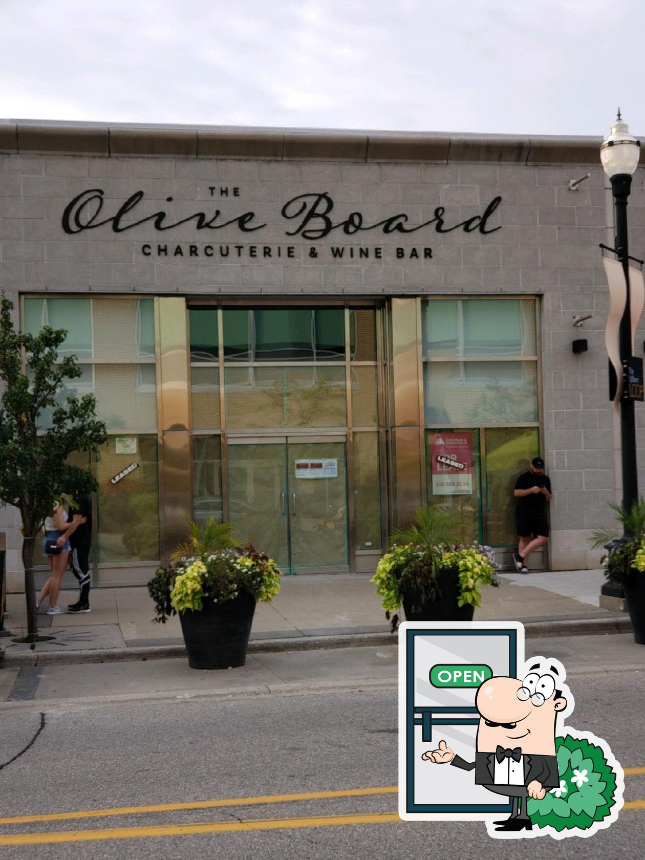 The Olive Board Charcuterie & Wine Bar in Waterloo - Restaurant reviews