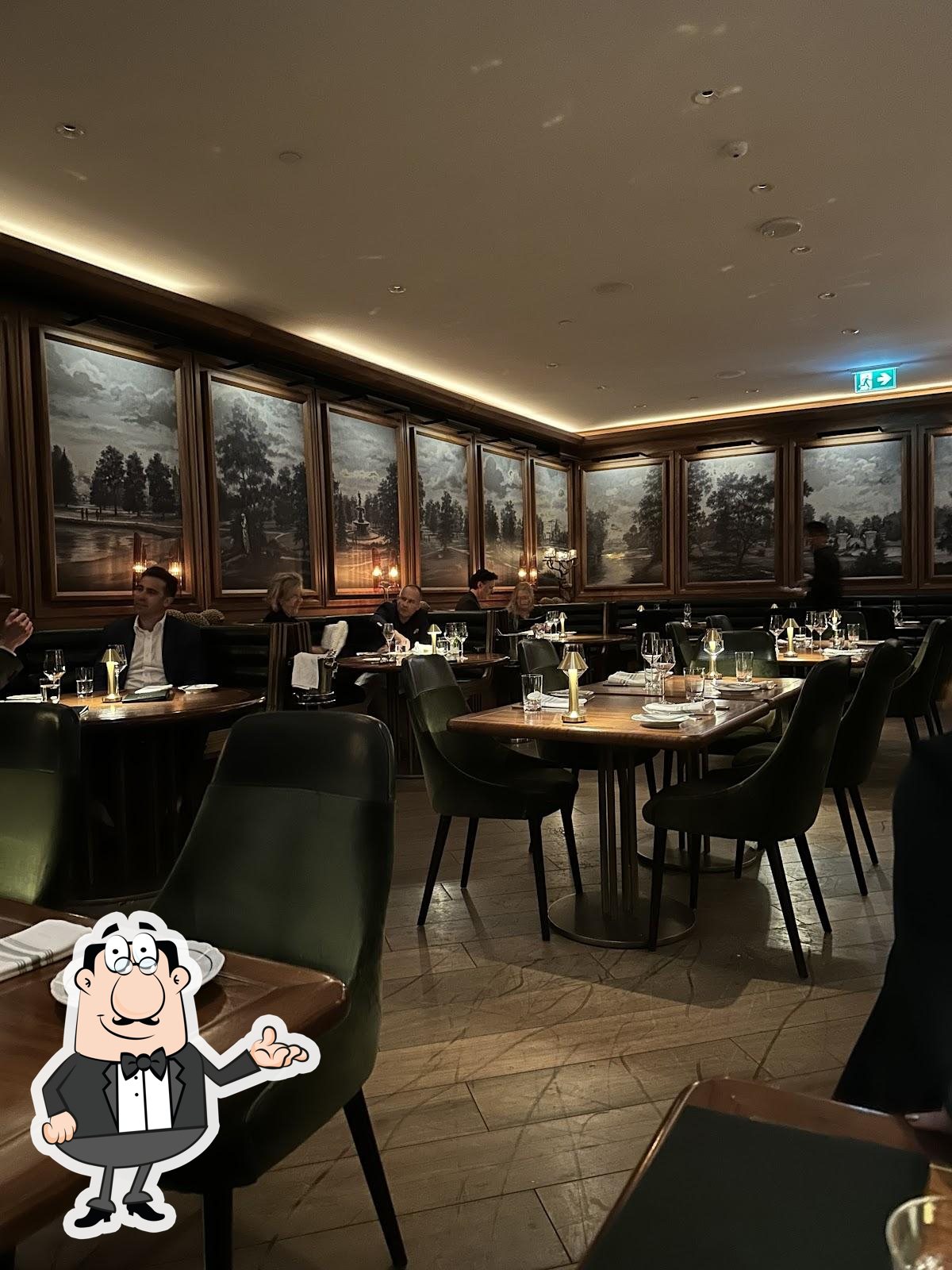REIGN Restaurant & Bar, Toronto - Restaurant menu, prices and reviews