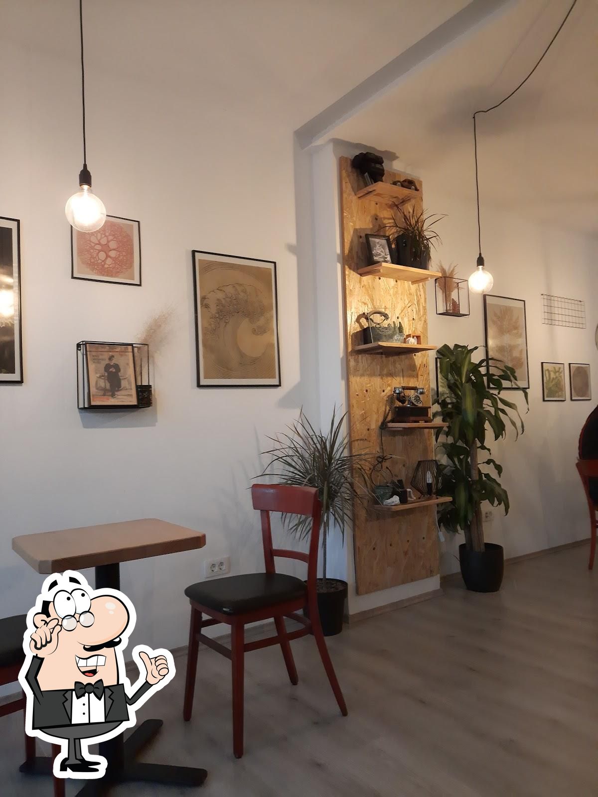 Kavana Lattiera cafe, Pula - Restaurant reviews